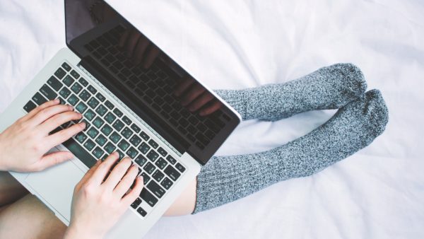 Ultimate Guide to Selling Used Socks Online in 2024 (UK Guide)